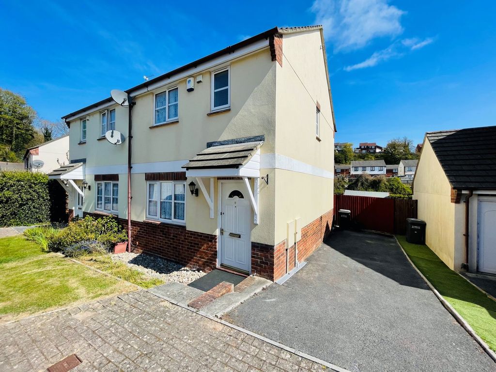 3 bed semi-detached house to rent in Kintyre Close, Torquay TQ2, £1,200 ...