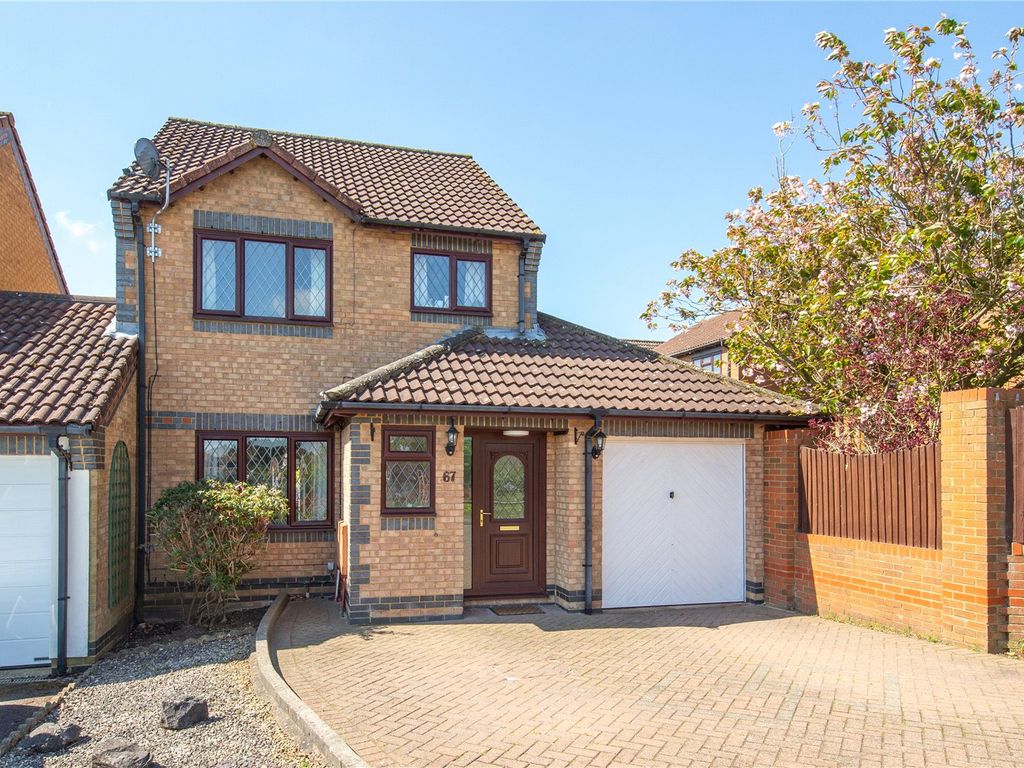 3 bed detached house for sale in Malthouse Green, Luton, Bedfordshire ...