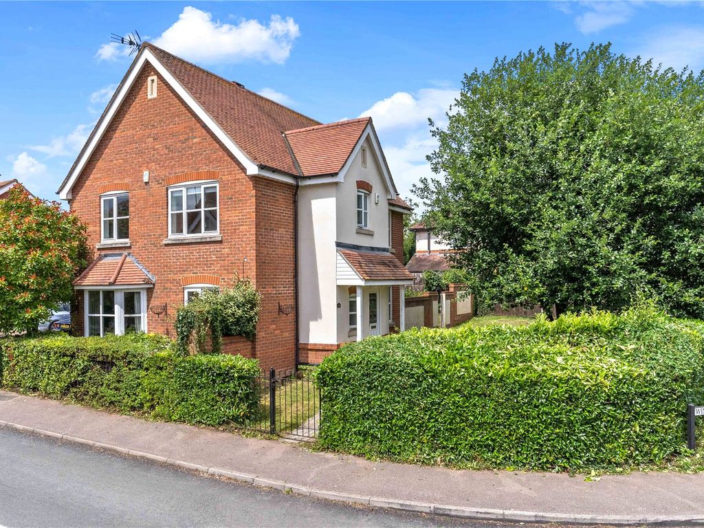 5 bed detached house for sale in Windmill Way, Much Hadham ...