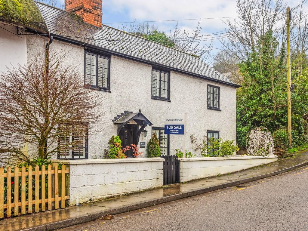 3 bed end terrace house for sale in Harnham Road, Salisbury SP2, £435,000 - Zoopla