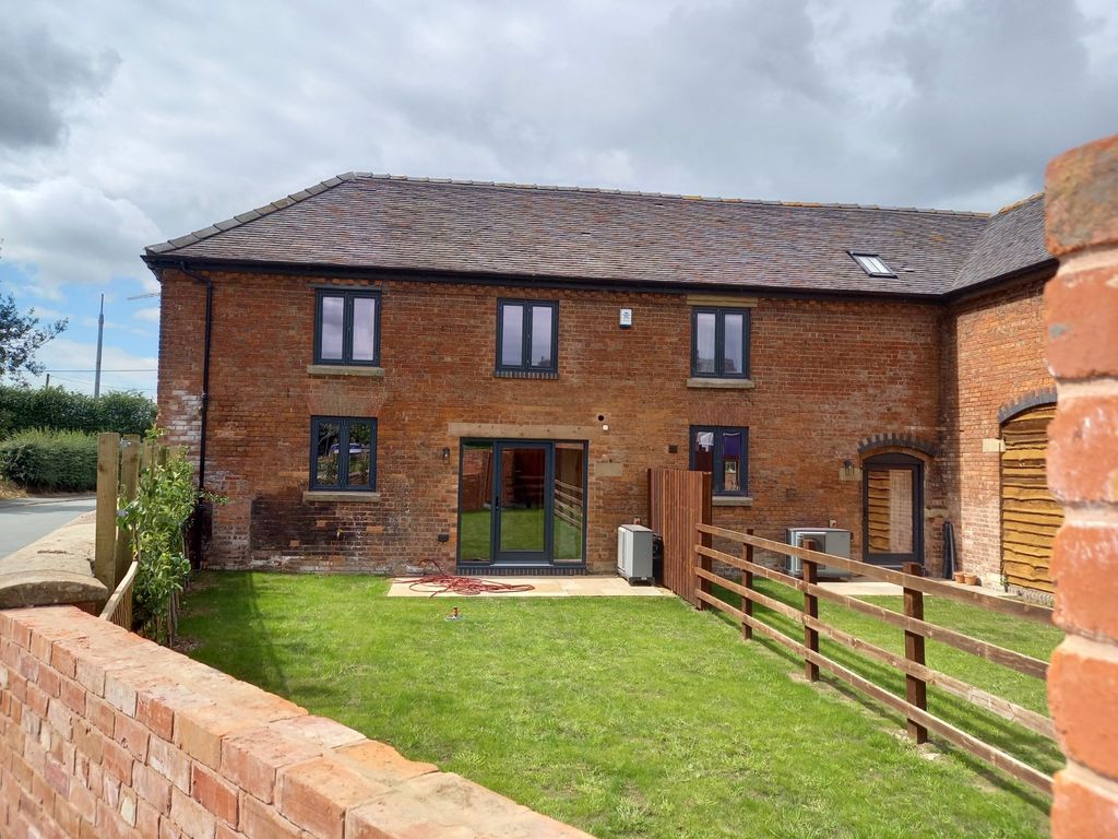 3 bed barn conversion for sale in Calverhall, Whitchurch, Shropshire ...