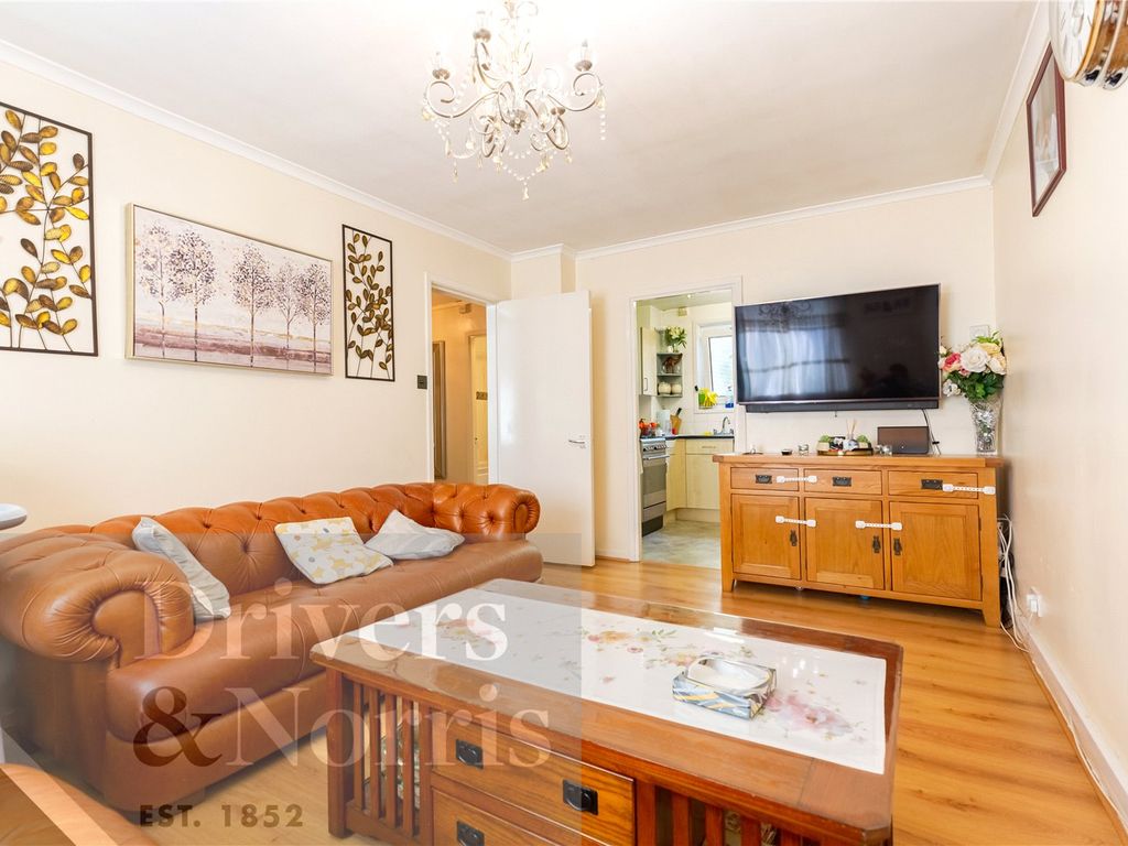 1 bed flat to rent in Hilldrop Crescent, Holloway, London N7, £1,625 ...