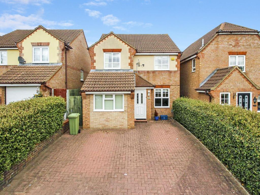 4 bed detached house for sale in Kirkstall Place, Oldbrook, Milton ...