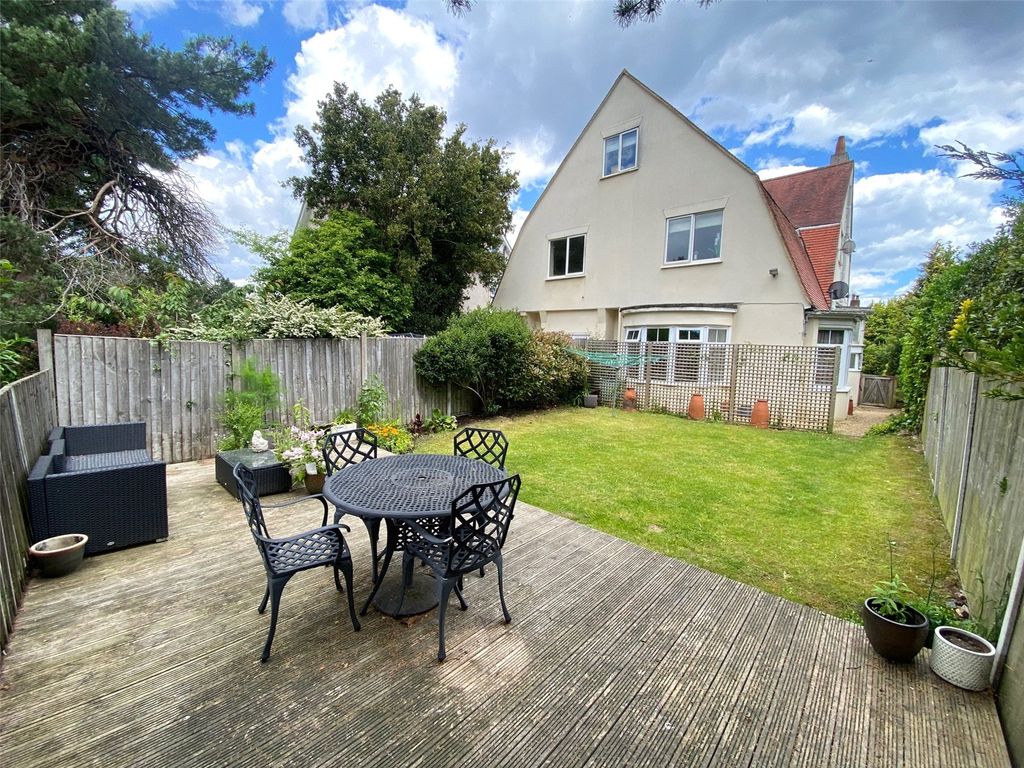 4 Bed Flat For Sale In Mansfield Road Lower Parkstone Poole Dorset