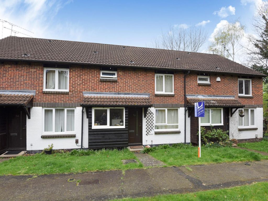 1 bed terraced house to rent in Overthorpe Close, Knaphill, Woking GU21 ...
