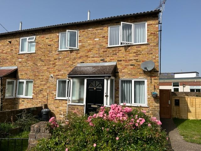 1 bed semi-detached house for sale in Rushes Mead, Uxbridge UB8, £ ...