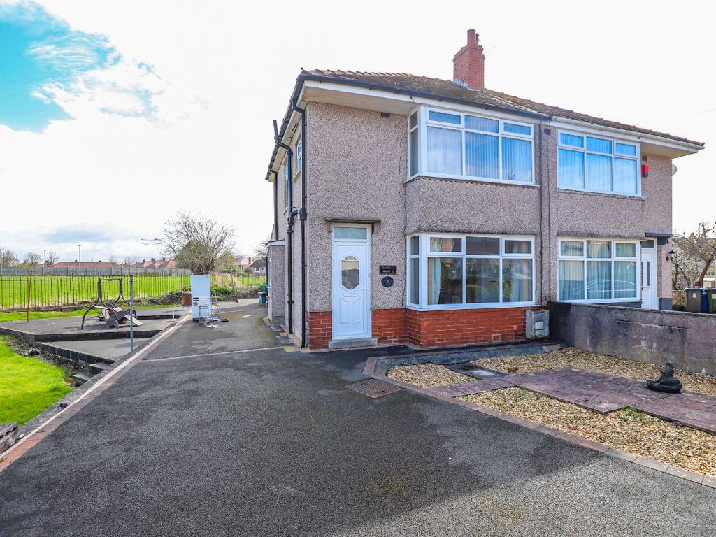 3 Bed Semi Detached House For Sale In St Michaels Grove Morecambe La4