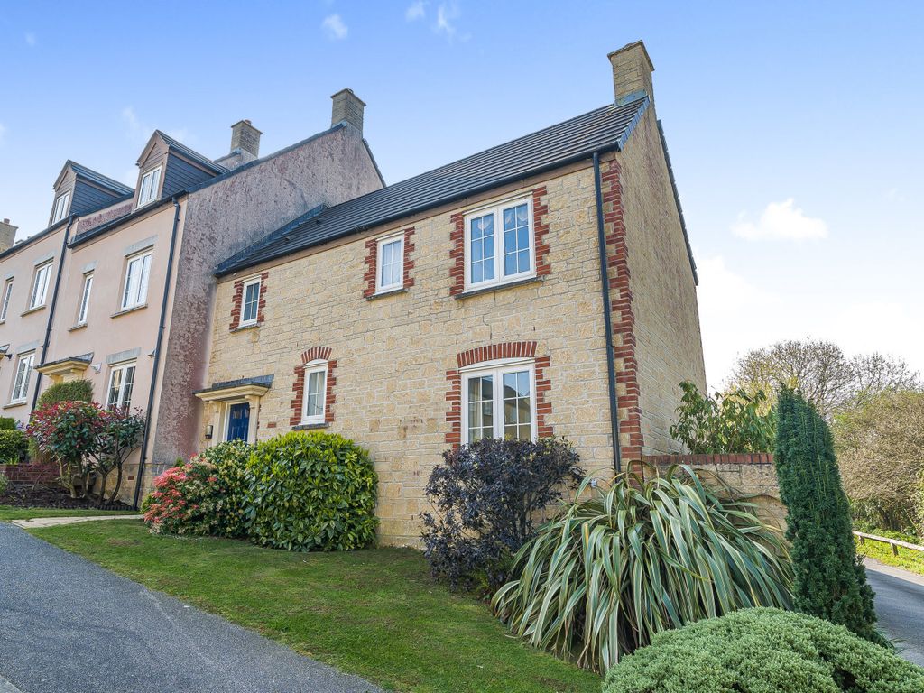 3 Bed End Terrace House For Sale In Treffry Road Truro Cornwall Tr1