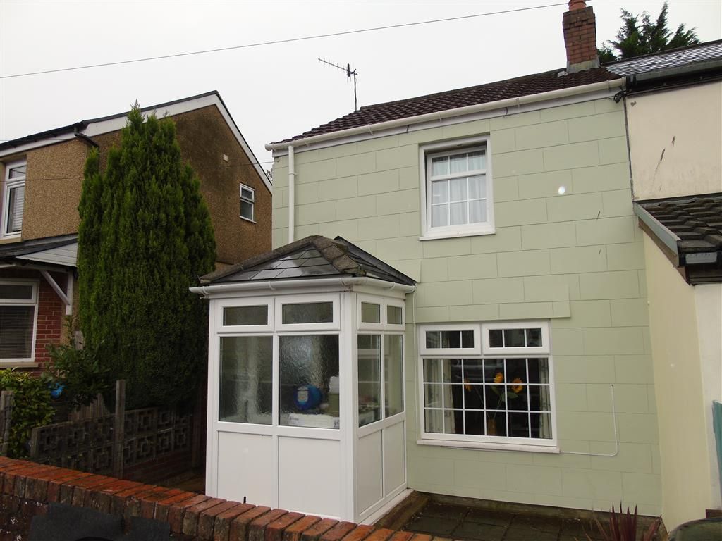 2 bed property to rent in The Highway, New Inn, Pontypool NP4 - Zoopla