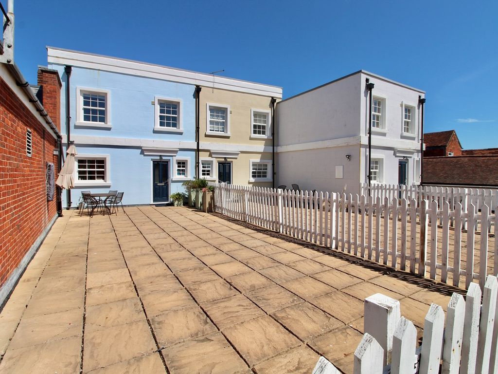 2 bed maisonette for sale in Grosvenor House, 52 High Street, Lymington ...