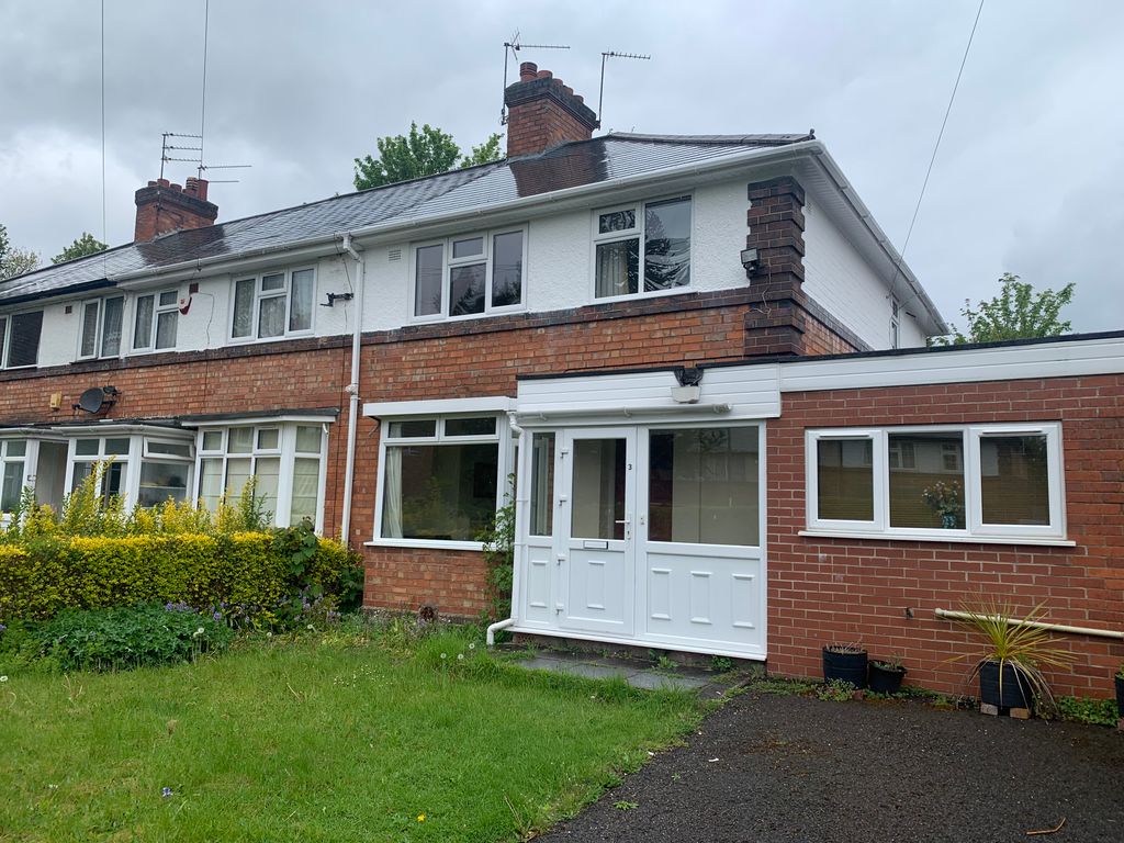 3 Bed Semi Detached House To Rent In Hilldrop Grove Harborne