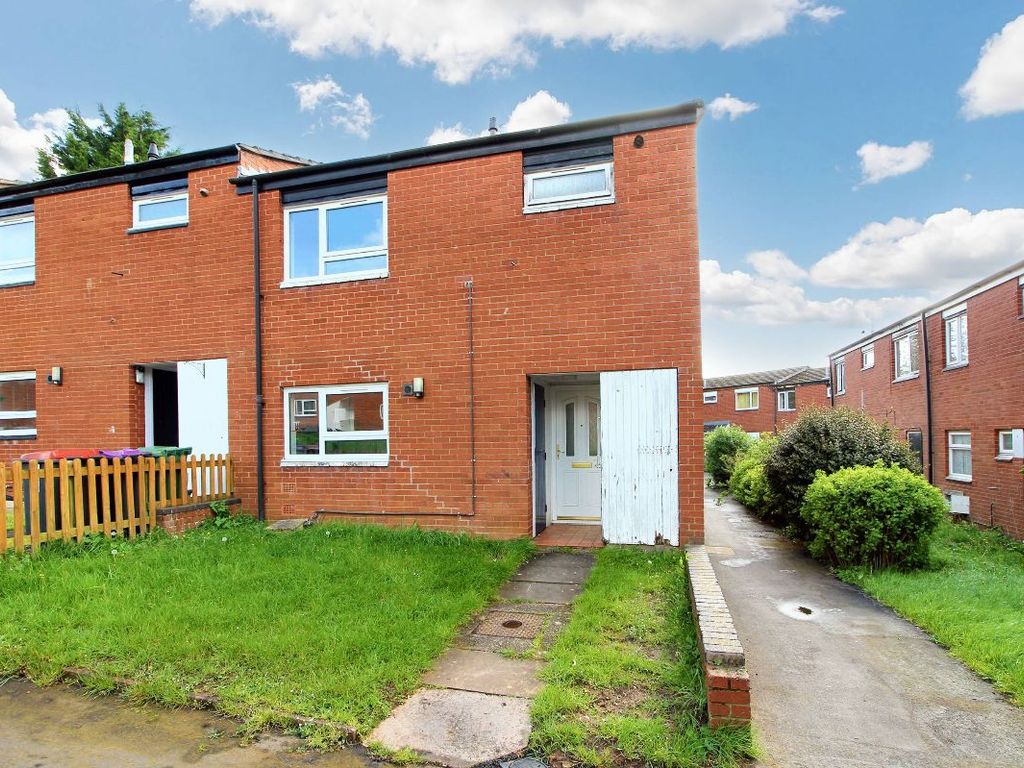 3 bed terraced house to rent in Blakemore, Brookside, Telford TF3, £850 ...