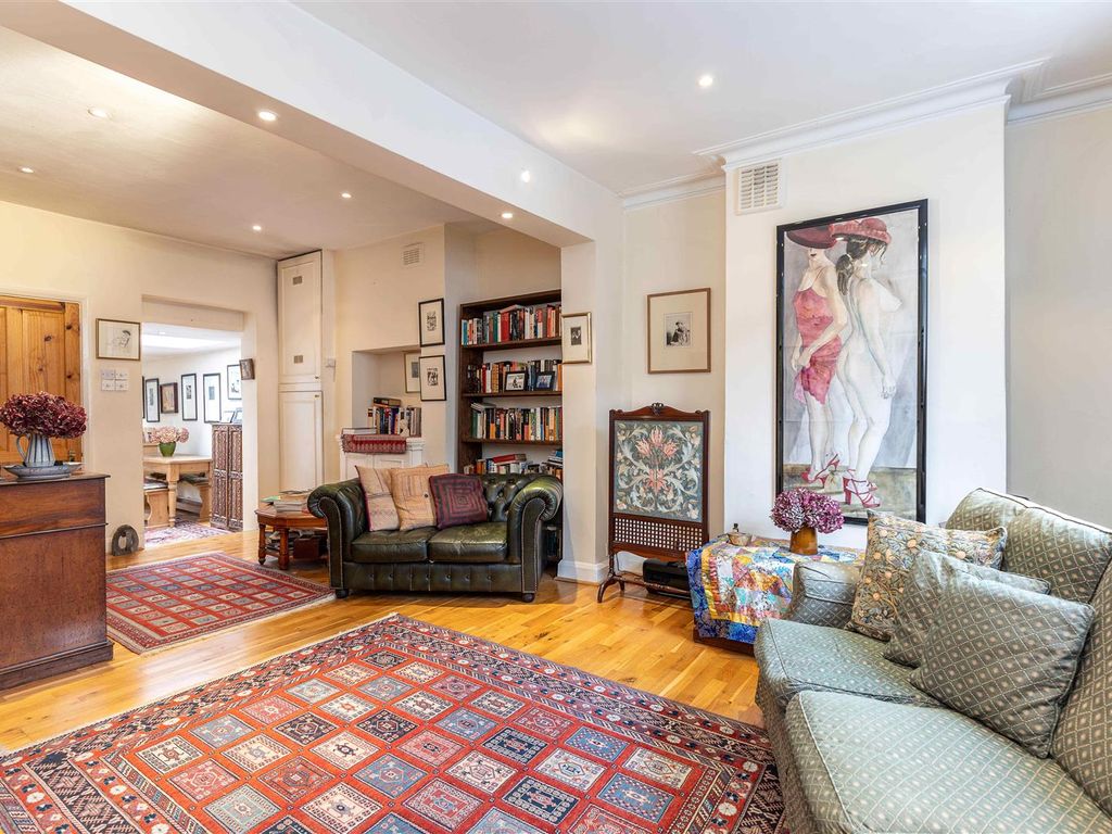 2 bed terraced house for sale in Lothrop Street, London W10 - Zoopla