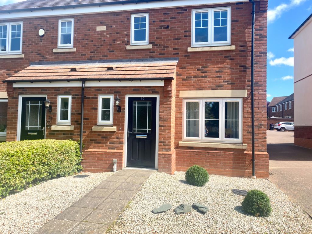 3 Bed Semi Detached House For Sale In Wenlock Rise Bridgnorth Wv16