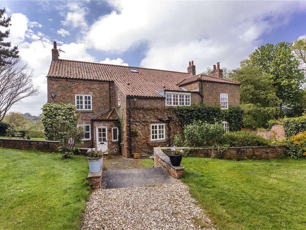 5 bed detached house to rent in Beningbrough, York, North Yorkshire ...