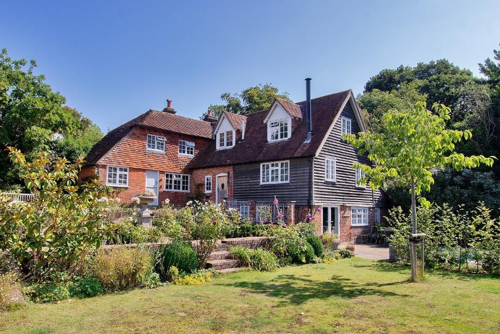 4 bed detached house for sale in Woodcock Lane, Iden Green, Kent TN17 ...