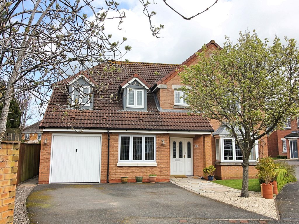 4 Bed Detached House For Sale In Badger Close Fleckney Leicester Le8