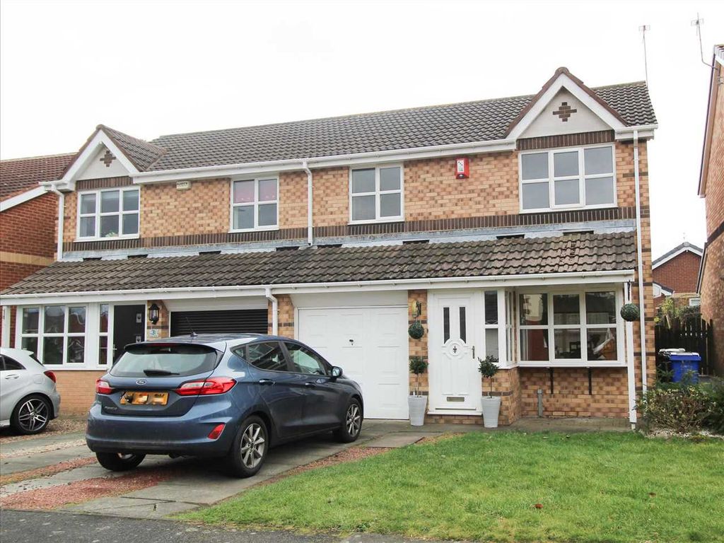 3 Bed Semi Detached House For Sale In Delamere Crescent Hartford Dale