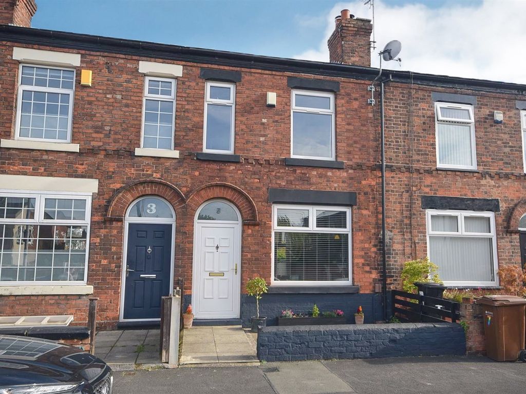 2 Bed Terraced House For Sale In Earl Street Stockport Sk3 £220 000