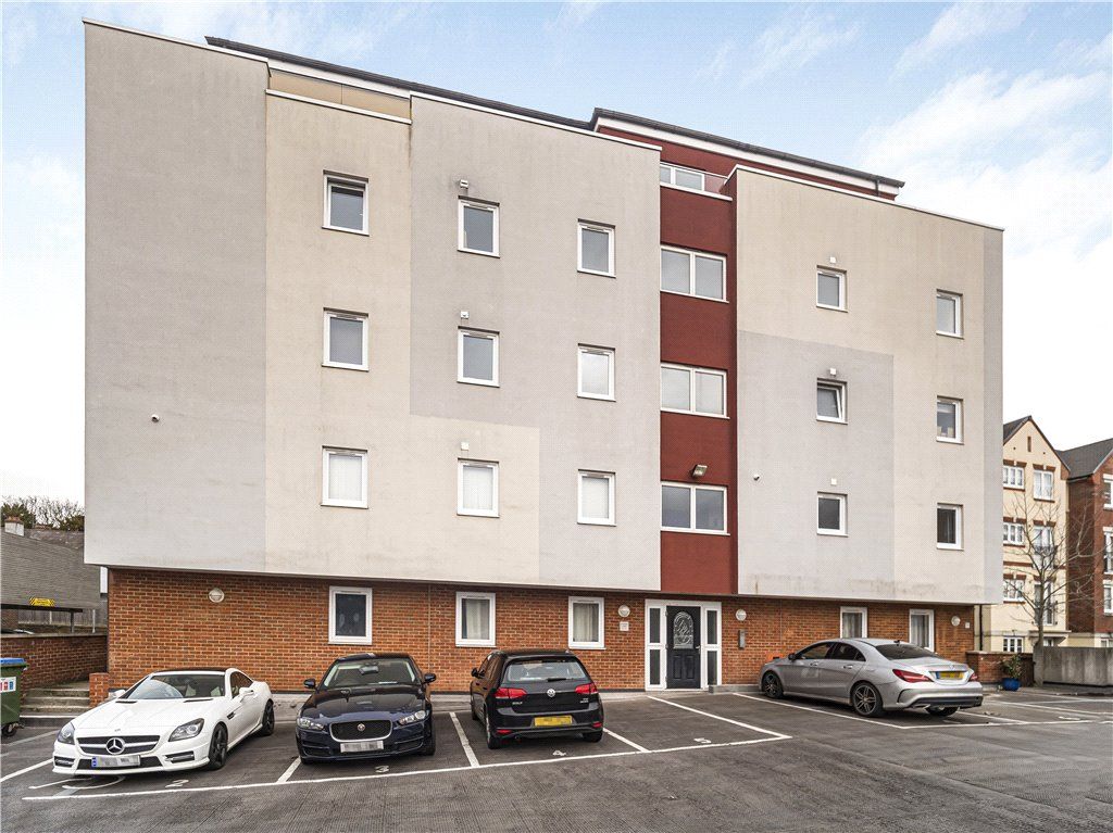 3 bed flat for sale in Church Street, Walton-On-Thames, Surrey KT12, £ ...