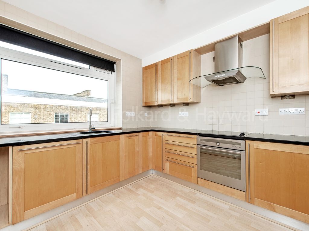 2 bed flat to rent in Nottingham Terrace, London NW1, £3,000 pcm - Zoopla
