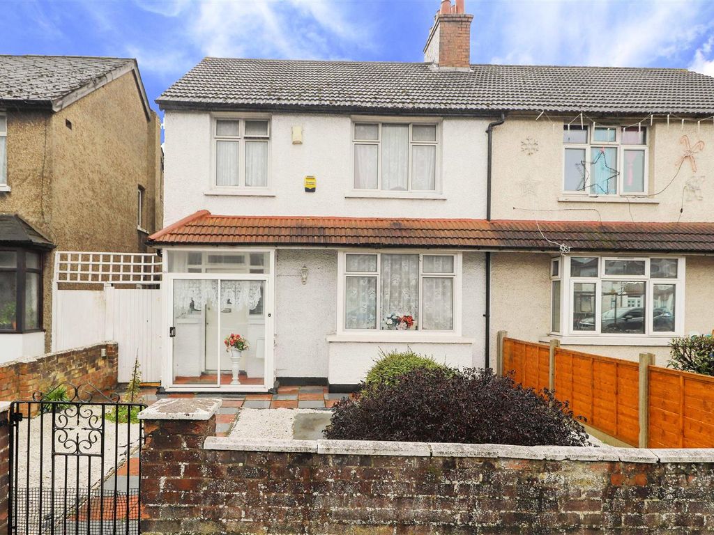 3 bed semi-detached house for sale in Botwell Lane, Hayes UB3 - Zoopla