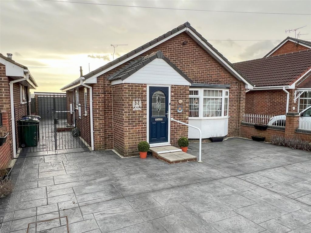 2 bed detached bungalow for sale in Kepple Close, New Rossington ...