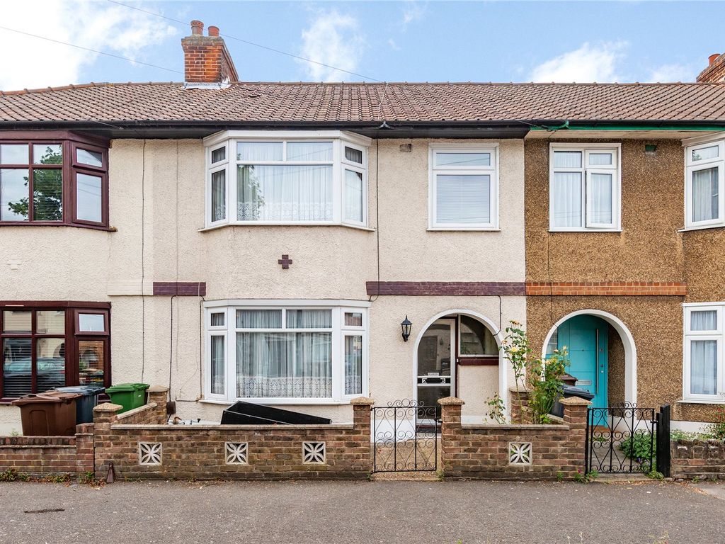 3 Bed Terraced House For Sale In Eric Road Chadwell Heath Rm6 £