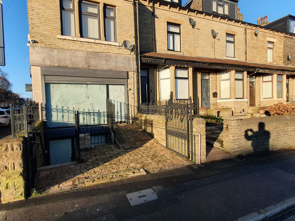 Leeds Old Rd, Bradford BD3, Restaurant to let, £20,800 pa - Zoopla