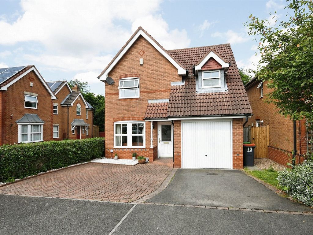 3 bed detached house for sale in Grange Farm Close, Sutton-In-Ashfield ...
