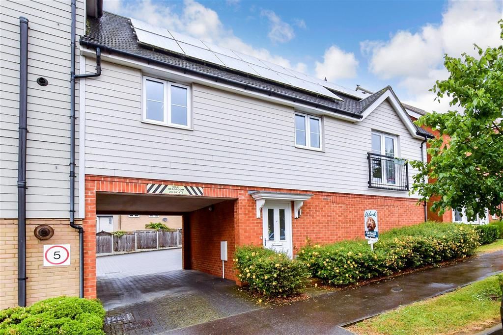 2 bed property for sale in Buffkyn Way, Maidstone, Kent ME15, £159,000 ...