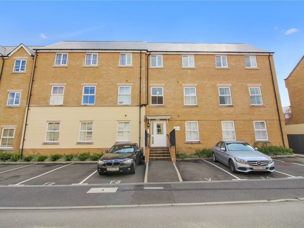 2 bed flat for sale in Truscott Avenue, Swindon, Wiltshire SN25 - Zoopla