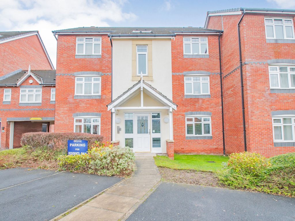 1 bed flat for sale in Dean Road, Cadishead, Manchester, Greater ...