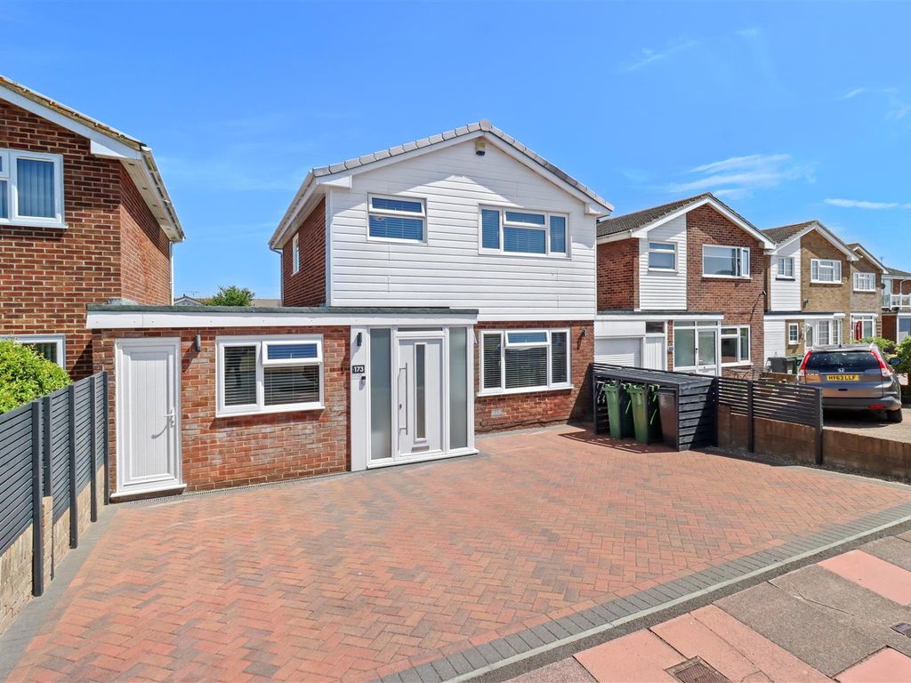 4 bed property for sale in Princes Road, Eastbourne BN23, £425,000 - Zoopla