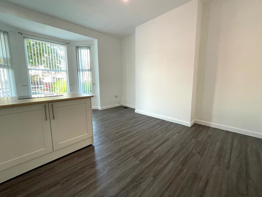 1 bed flat to rent in Rice Lane, Walton, Liverpool L9, £500 pcm - Zoopla
