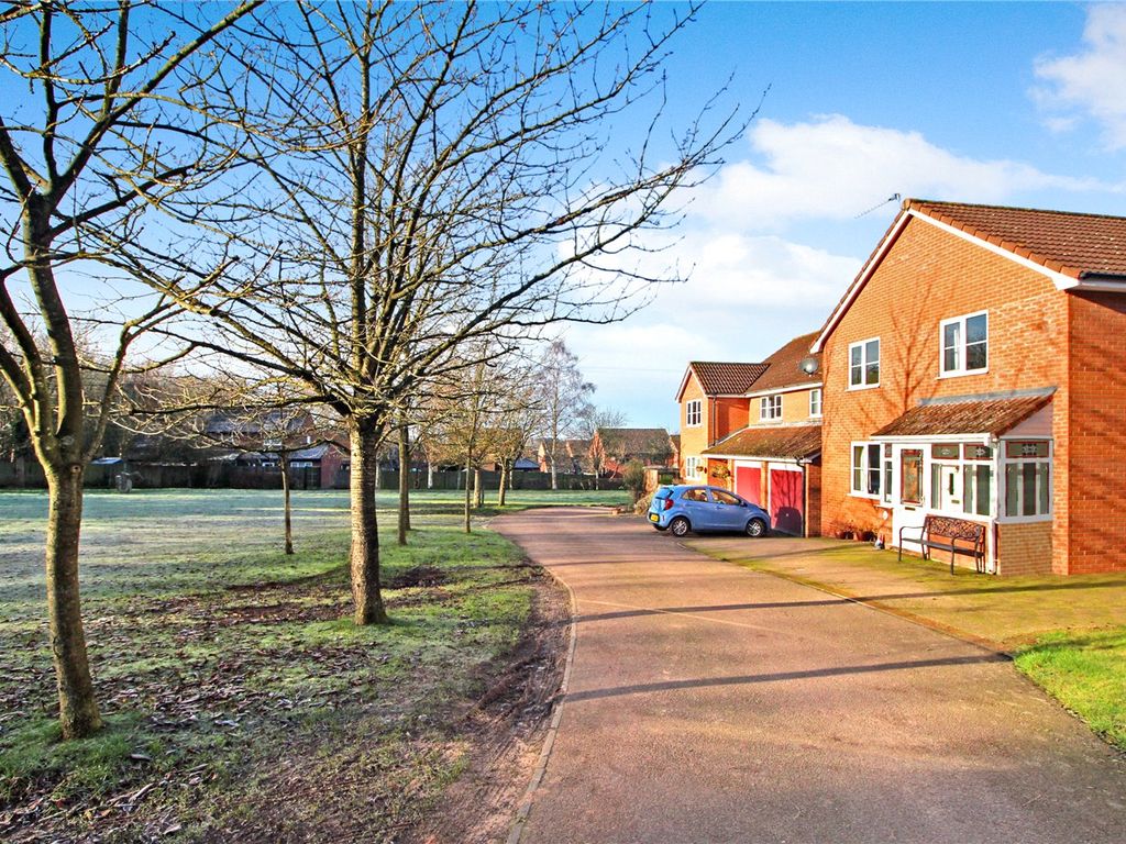 4 bed detached house for sale in Five Acres, Stoke Holy Cross, Norwich ...