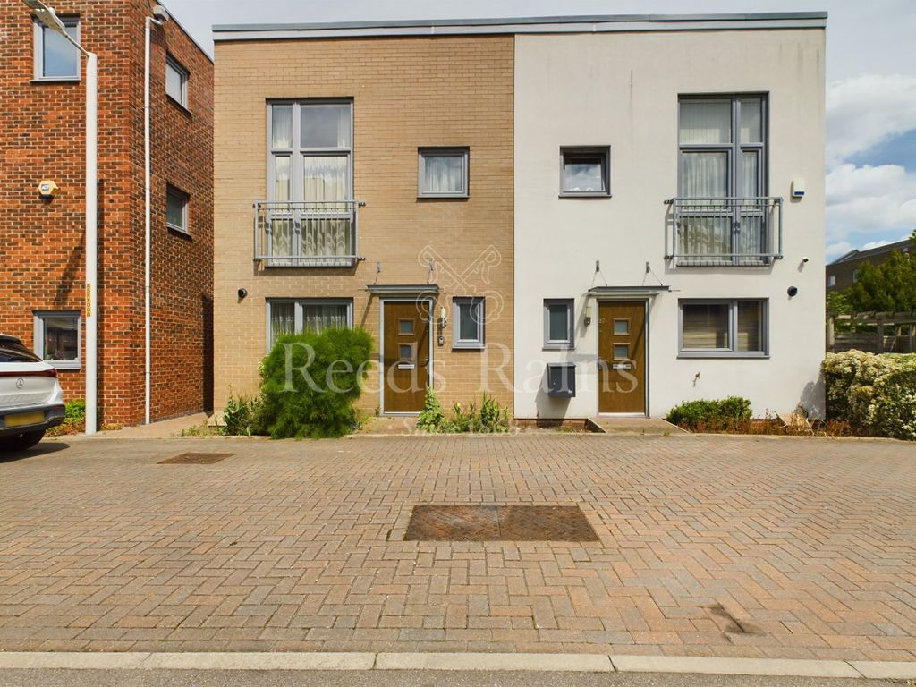 2 bed semi-detached house for sale in Shiers Avenue, Dartford, Kent DA1 - Zoopla