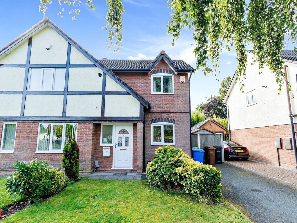2 Bed Semi Detached House For Sale In Bexhill Road Stockport Greater