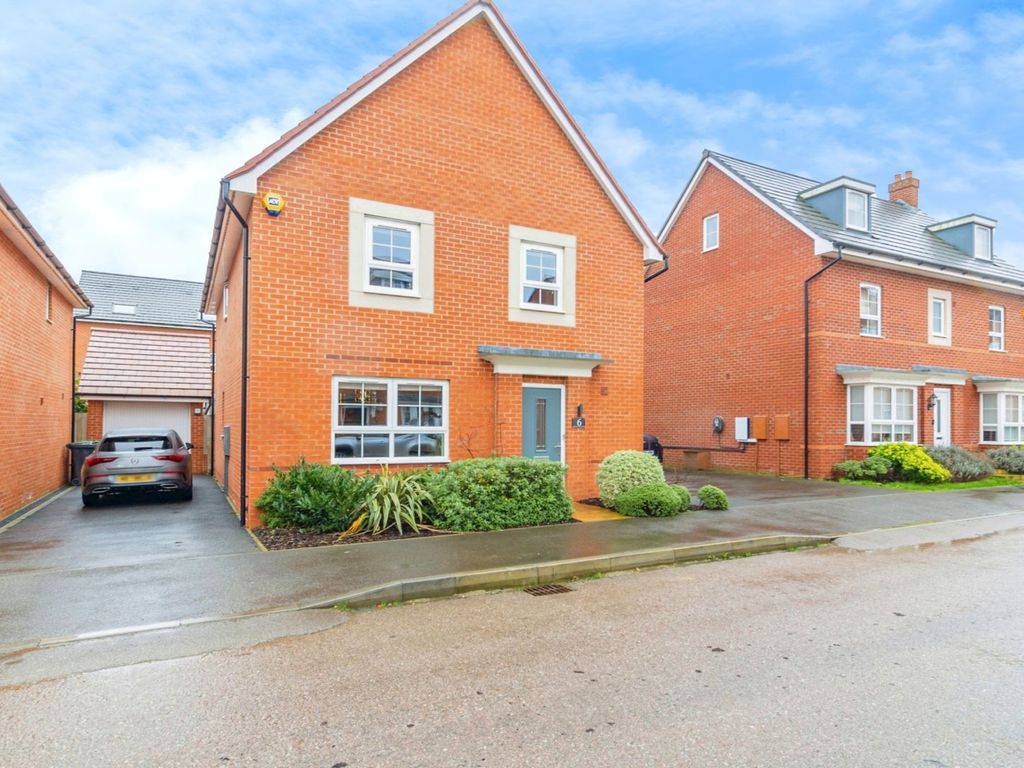 4 Bed Detached House For Sale In Whittington Crescent Marston