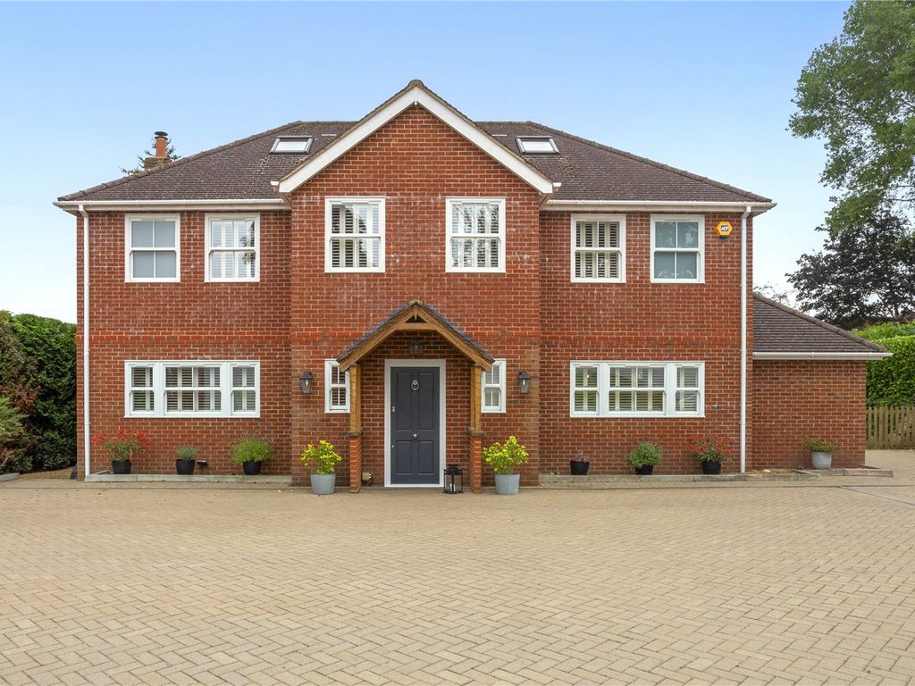 4 bed detached house for sale in Upper Hale Road, Farnham, Surrey GU9 ...