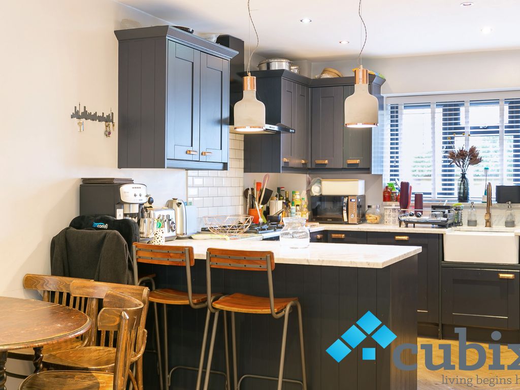 4 bed semi-detached house to rent in Drake Close, Canada Water SE16, £ ...