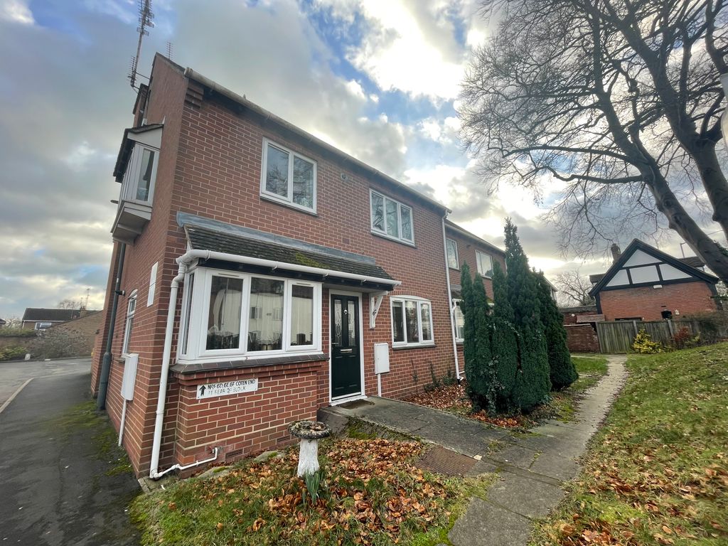 2 bed maisonette to rent in Coten End, Warwick CV34 - Zoopla