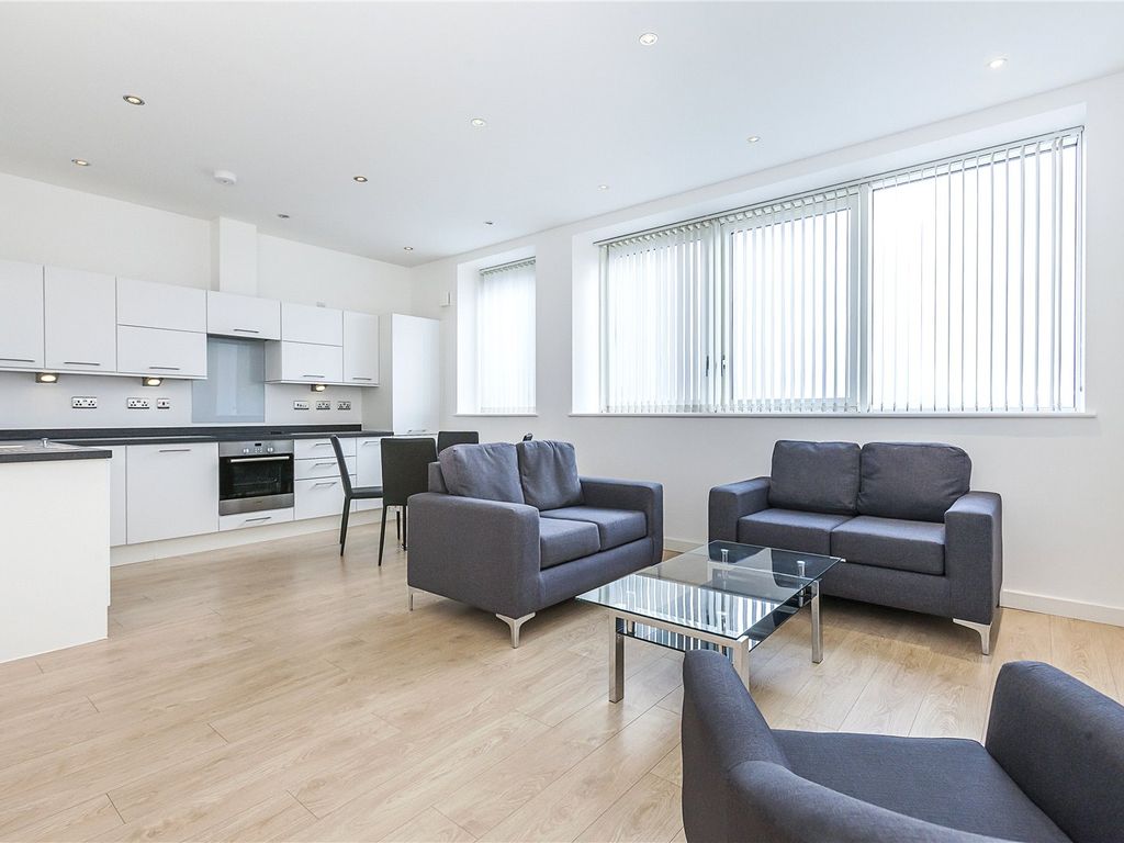 1 bed flat to rent in 150 High Street, London E15, £1,695 pcm - Zoopla