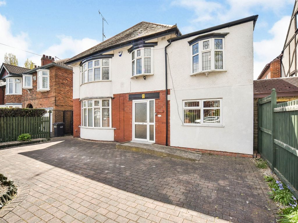 5 bed detached house for sale in Marfleet Lane, Hull HU9 - Zoopla