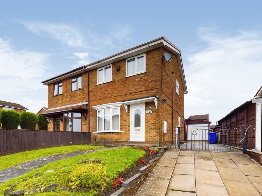 3 Bed Semi Detached House For Sale In Ledbury Crescent Birches Head