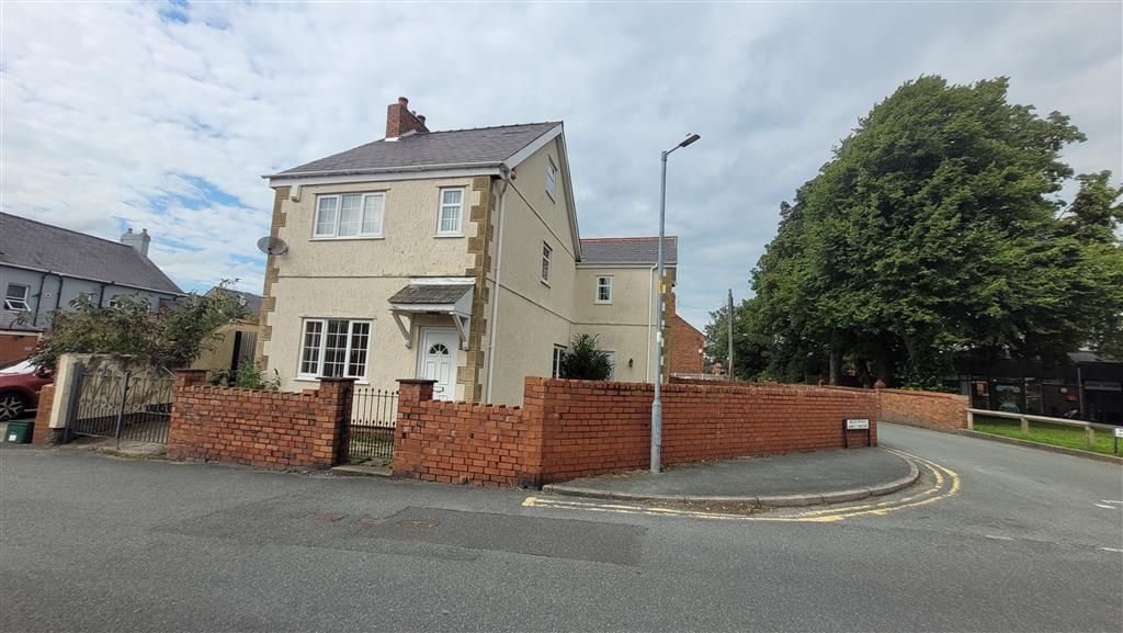 4 bed detached house for sale in 2 Princes Road, Rhosllanerchrugog ...