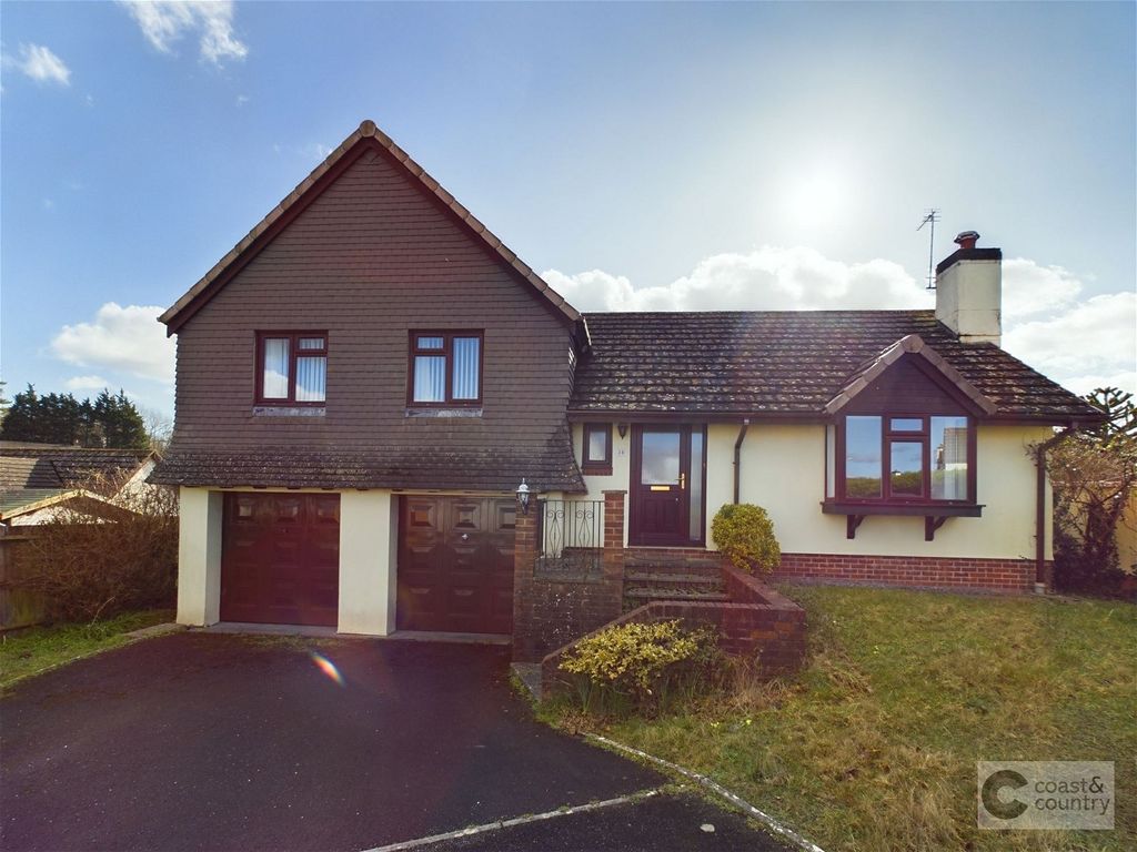 3 Bed Bungalow For Sale In Brownings Walk Ogwell Newton Abbot Tq12 £