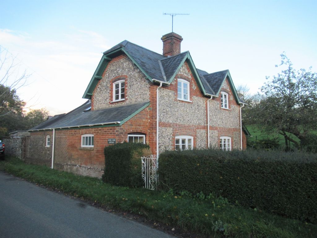 3 bed detached house to rent in Livery Road, Winterslow, Salisbury ...