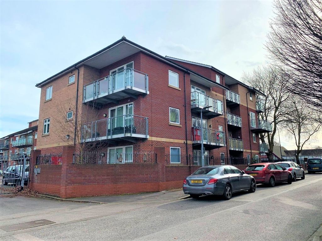 2 bed flat to rent in Cottingham Road, Hull HU6 - Zoopla