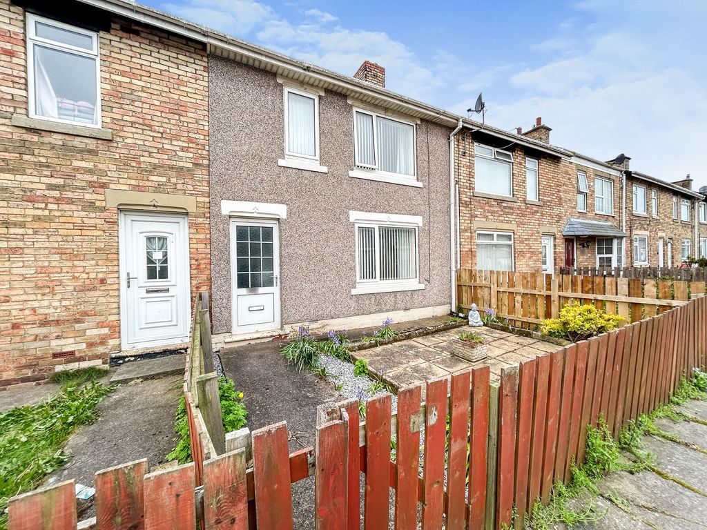 3 bed terraced house for sale in Collingwood Road, Newbiggin-By-The-Sea ...